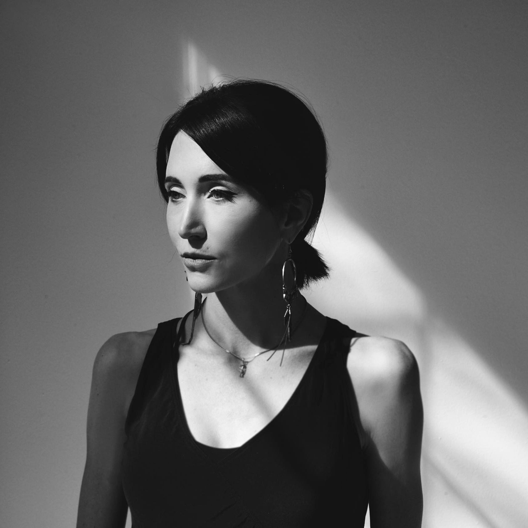 Review | The Holzer Files | Ghostly Activities