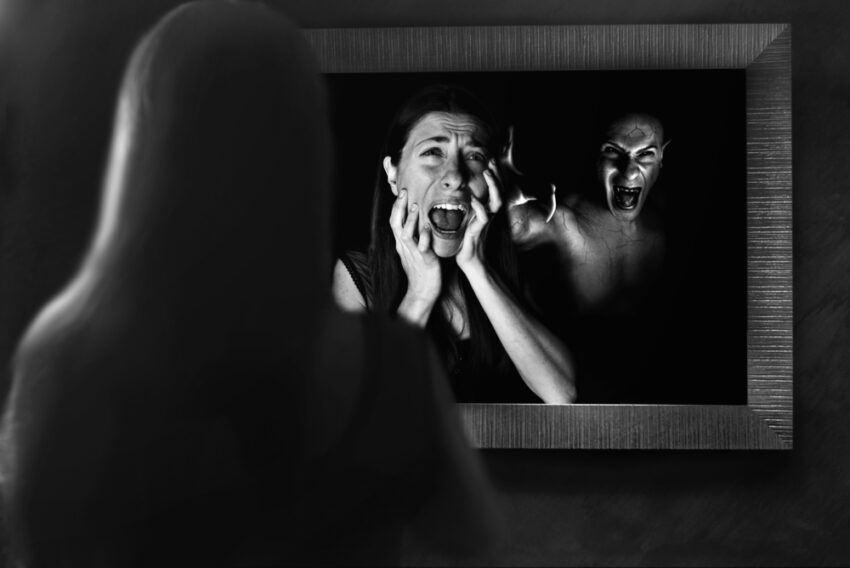 Haunted Mirrors - An Evil Spirit's Favorite Portal | Ghostly Activities